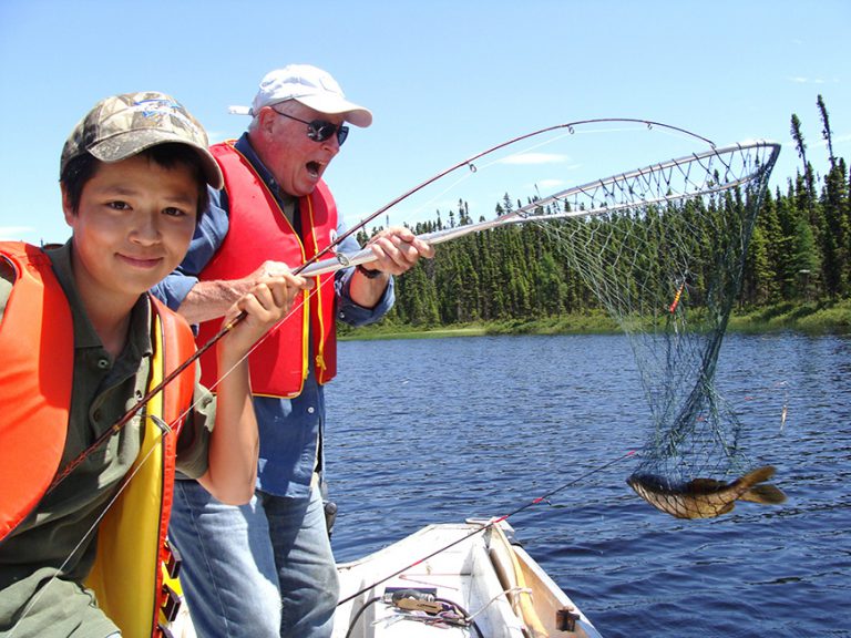 Walleye and Pike fishing on Bob lake | Caesar's North Camps